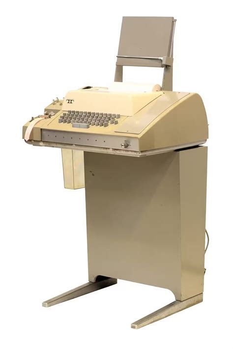 终端（terminal）、tty 和 Shell，还有 Ssh，一次搞懂，它们到底是什么？ 小众软件