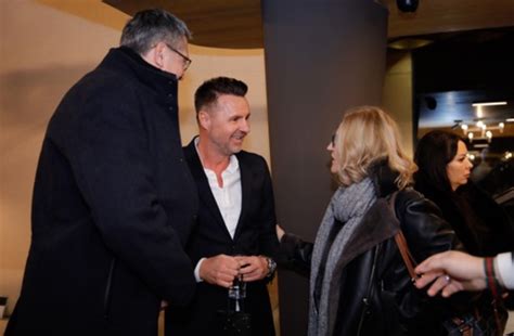 Elvir Bolić Otvorio Ekskluzivni Salon Namještaja U Sarajevu Na Otvorenju Bili Bešlić Mamić