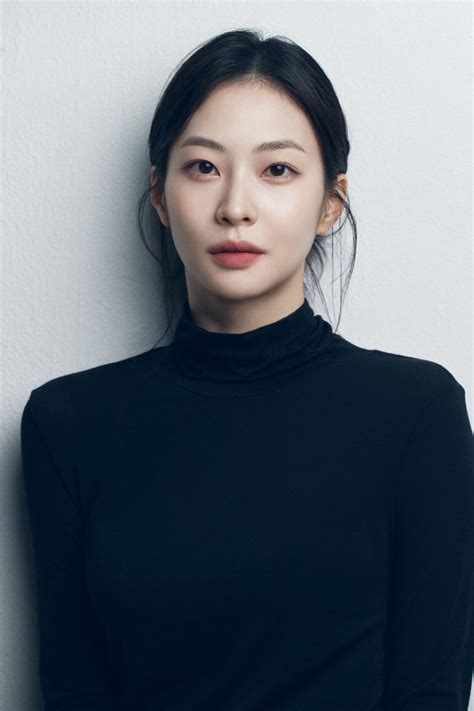 Han Yoo Eun Photo Gallery 한유은 Hancinema