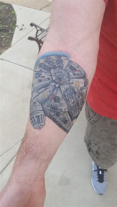 Aaron Sanchez Knuckle Tattoos
