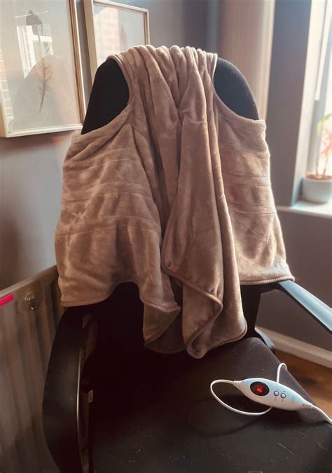 Clair Wright On Linkedin Michelle Mowbray Fidm I See Your Sleeveless Wearable Electric Blanket And…