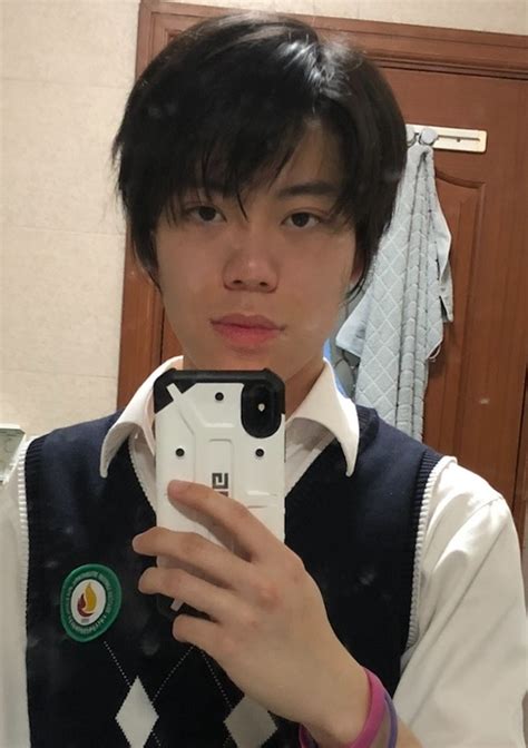 上海财经大学家教 杨教员硕士在读所学专业：对外商贸 （编号2004346） 【上海家教中心】