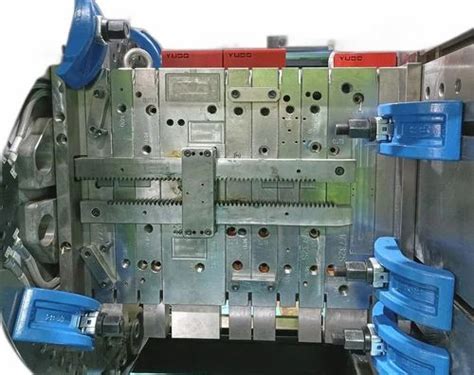 Injection Stack Moulds At ₹ 200000piece Industrial Injection Mould