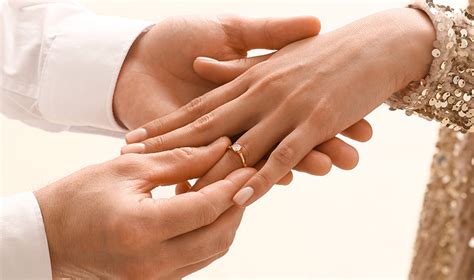 History Of The Engagement Ring Angara