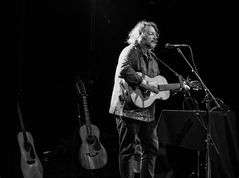 Jeff Tweedy Concludes Los Angeles Residency With Sons And Twilight