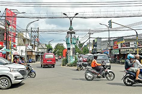 Banyak Pesta Berlakukan Rekayasa Lalin Malang Posco Media
