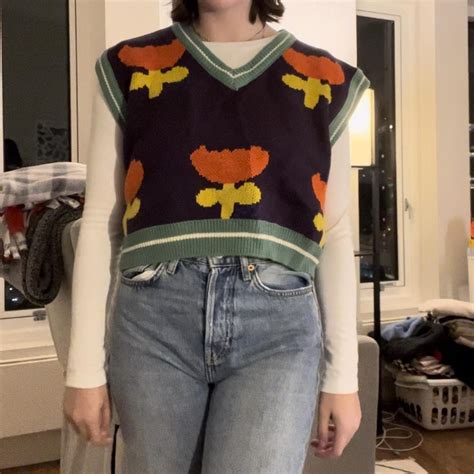 Kina And Tam Sweater Vest Only Worn A Couple Times Depop