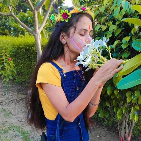 Itsmuskanpriya On Threads