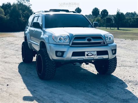 2006 Toyota 4runner With 20x12 44 Monster Offroad M08 And 33 12 5r20 Maxtrek Mud Trac M T And
