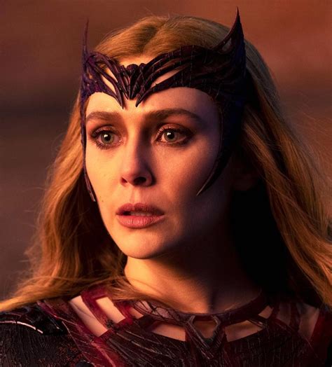 New Doctor Strange 2 Photos Reveal Elizabeth Olsens Unused Scarlet