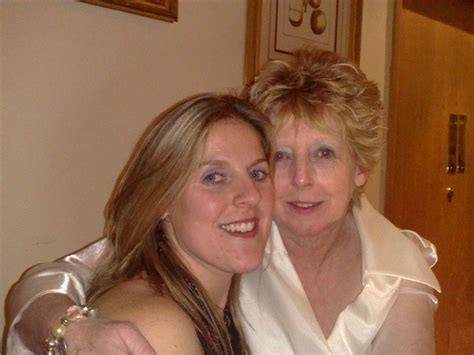 Cindy Sutherland Hoffeldt Is Fundraising For St Barnabas Hospice