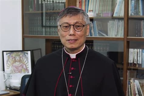 Hong Kongs Top Catholic Cleric Calls For Closer Ties With Mainland