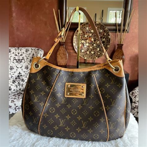 Louis Vuitton Bags Louis Vuitton Galliera Pm Monogram Shoulder Bag