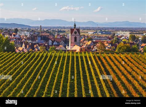 Endingen Am Kaiserstuhl Fotos Und Bildmaterial In Hoher Auflösung Alamy