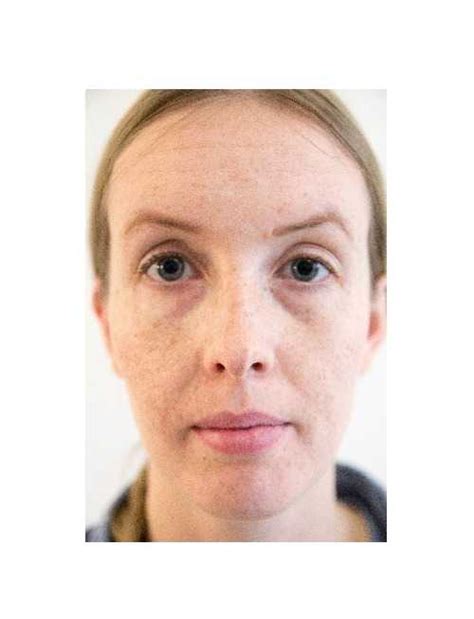 Ota Passikuva Itse Kotona Ilman Ammattivälineitä Passport Photo Lab