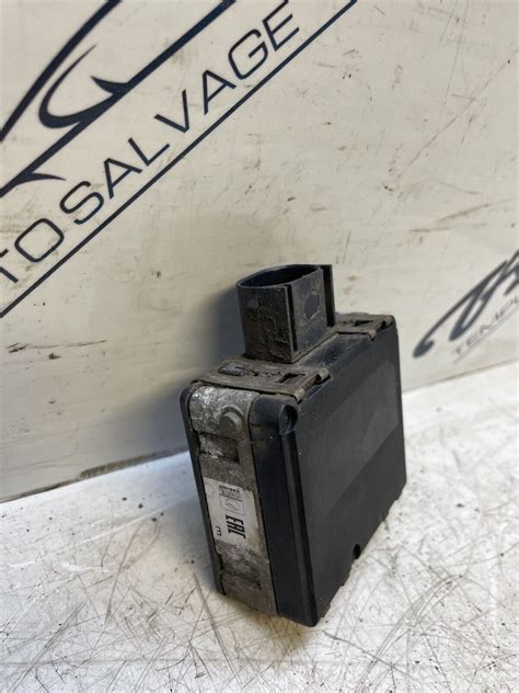 2019 907 Mercedes Sprinter Front Radar Distance Sensor A9079009304