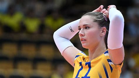 Volleyboll Italien Proffset Alexandra Lazic Tackar Nej Till Landslaget Svt Sport