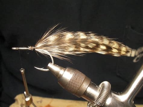 Fly Tying Videos How To Tie Flies For Freshwater And Saltwater How To