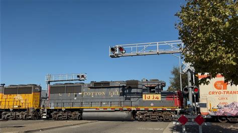 Up 1939 Lrs51 Local With Ex Ssw West Aviation Drive Railroad Crossing