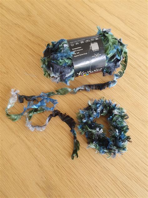 Cute Scrunchie Or Weird Monstrosity 😂 R Crochet