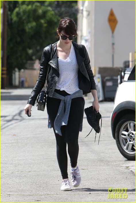 Emma Stone Continues To Work Out For Billie Jean King Role Photo