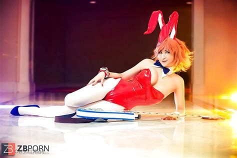Cosplay Non Naked Honeys ZB Porn