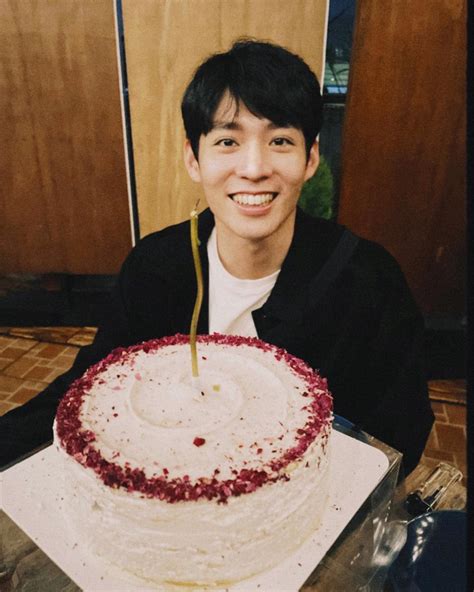 林上豪 Max 今天是29歲的第一天 回想這一年所發生的大大小小事 還真是發生數不清會刻在腦中的事 Facebook