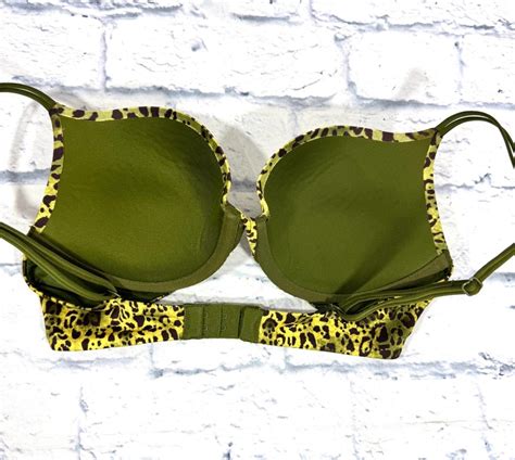 Victorias Secret Womens 34c Bra Very Sexy Push Up Underwire Green Leopard Ebay
