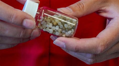 Plastic Debris Is Ris New Number One Litter Item On Beaches