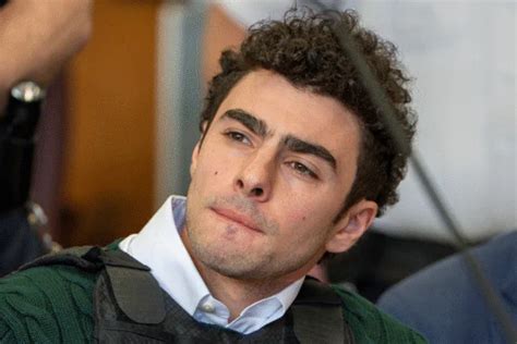 Luigi Mangione Height How Tall Physique Photos Biography Neemtime