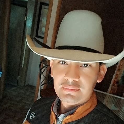 Alejandro Gallegos Youtube