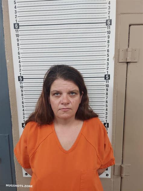 Williams Kerri B 04 13 2022 Scott County Mugshots Zone