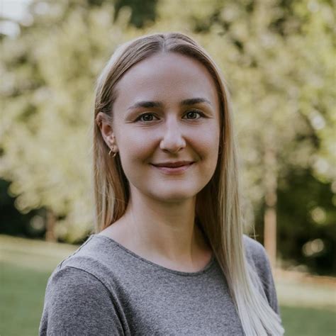 Anna Kovacs Human Resources Executive Hufbau Kovács Tüzép Linkedin