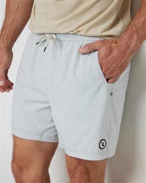 Kore Short Lined 5 Mens Sky Grey Athletic Shorts Vuori