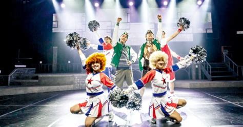 워런 버핏이 경제 가르쳐주고 공룡이 살아난다아빠 뮤지컬 보러 가요