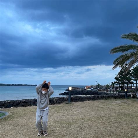 예쁜엄마할래요 민이네제주여행 민이네여행 민이네힐링중 요즘 우리 아들이 미는 포오즈 ️ 왤케