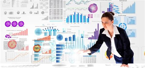 what is the career path of a business analyst