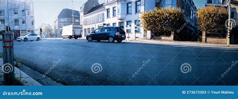 Traffic On A Signalized Junction Stock Image Image Of Danger Marking 273673303