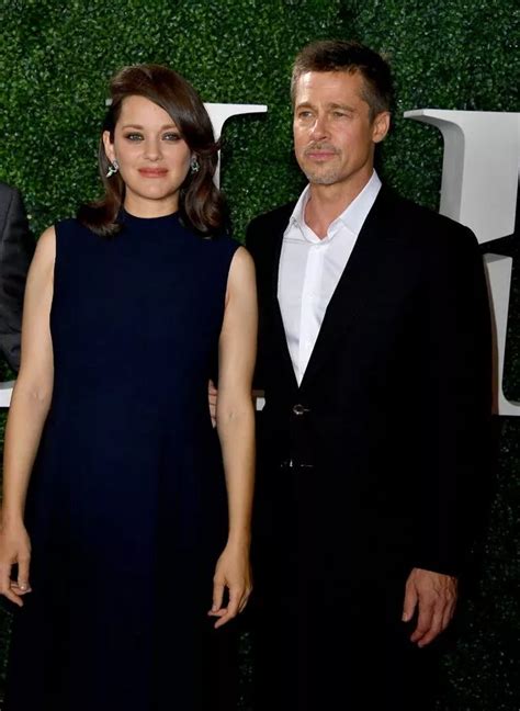 Marion Cotillard Admits Steamy Sex Scene With Brad Pitt Was Awkward The Mirror