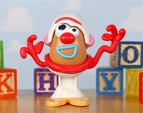 Dan The Pixar Fan Toy Story 4 Mr Potato Head Andys Playroom Potato