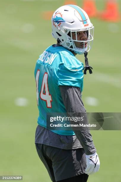 240 Chop Robinson Photos And High Res Pictures Getty Images