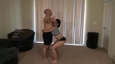 Shredding Vs Bulking Mp4 S Alexis Clips4sale