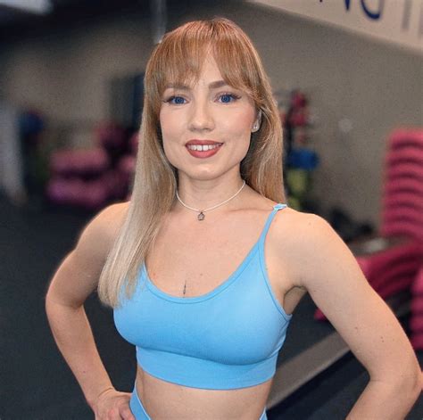 Workout With Daniela