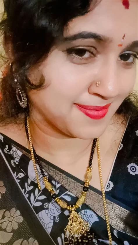 Sunitha Hari Gowda💕 Moni🧿 Smilesunithaofficial • Instagram Photos