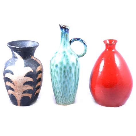 Lot 38 Nine Assorted Modern Ceramic Decorative