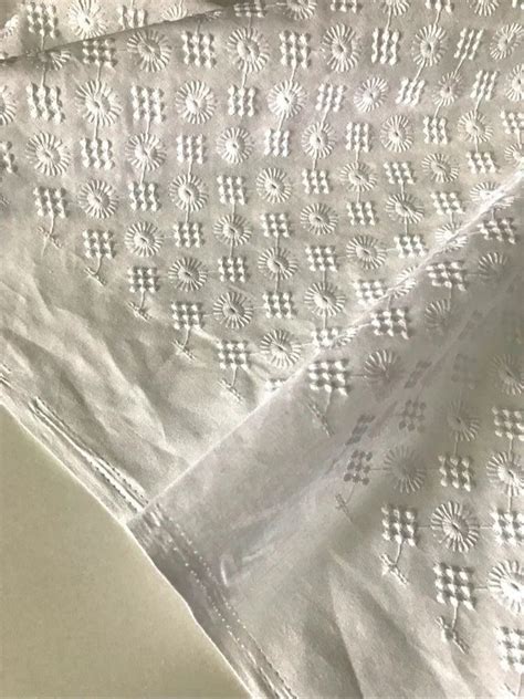 Cotton Hakoba Fabric White At ₹ 125meter In Mumbai Id 2851451964373