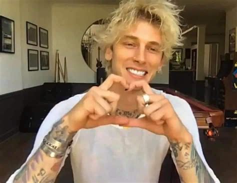 Pinterest Singer Mgk Rappers