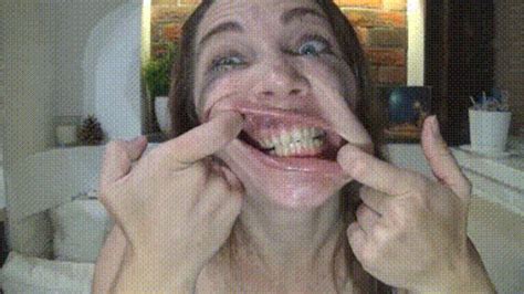 Make Up Wet Face Stretching Mouth Big Eyes Mf Horny And Sexy Milf