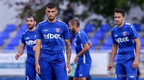 Струмска слава се спаси срещу Черноморец Балчик с два гола в края