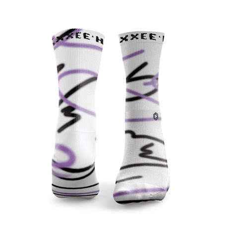 Halo Squiggle Lines Socks Pink And Black Hexxee